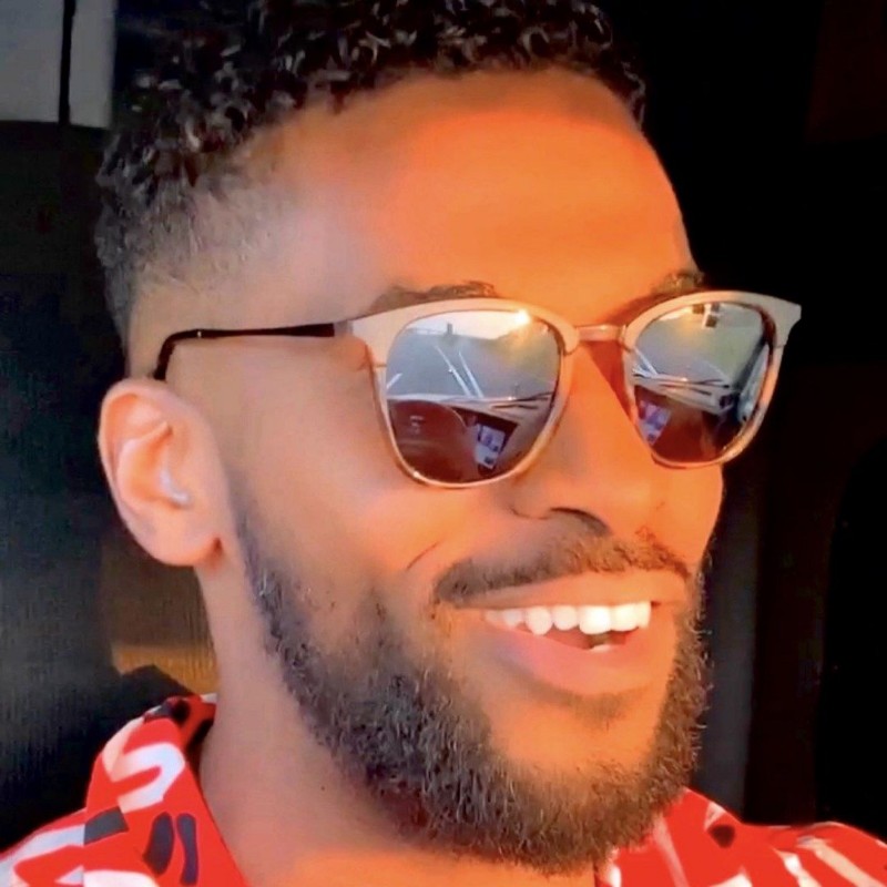 🇸🇴DēQ🇺🇸 (@deq1000) | Snapchat Stories, Spotlight & Lenses