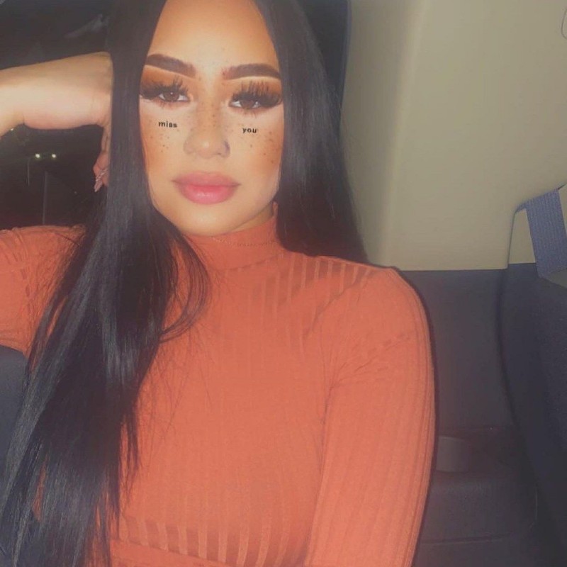 des 🌻 (@desiree_maarie) | Snapchat Stories, Spotlight & Lenses