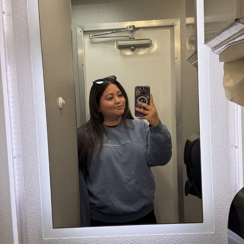 Desiree🦋 (@desireelope) | Snapchat Stories, Spotlight & Lenses