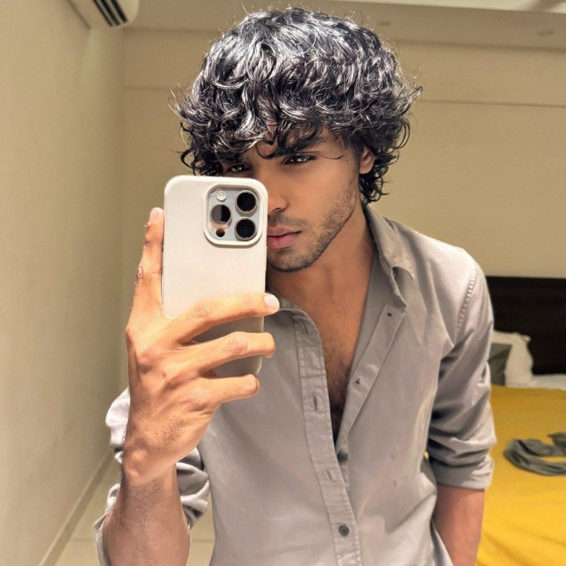 Dev (@dev_sr96) | Snapchat Stories, Spotlight & Lenses