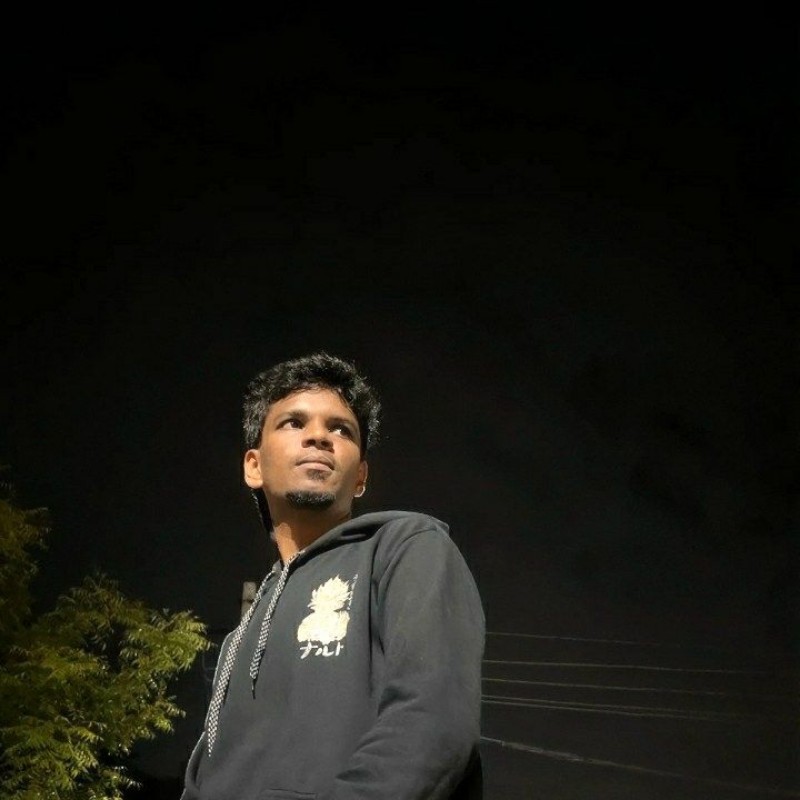 _White_Devil___ (@devil_mowli) | Snapchat Stories, Spotlight & Lenses