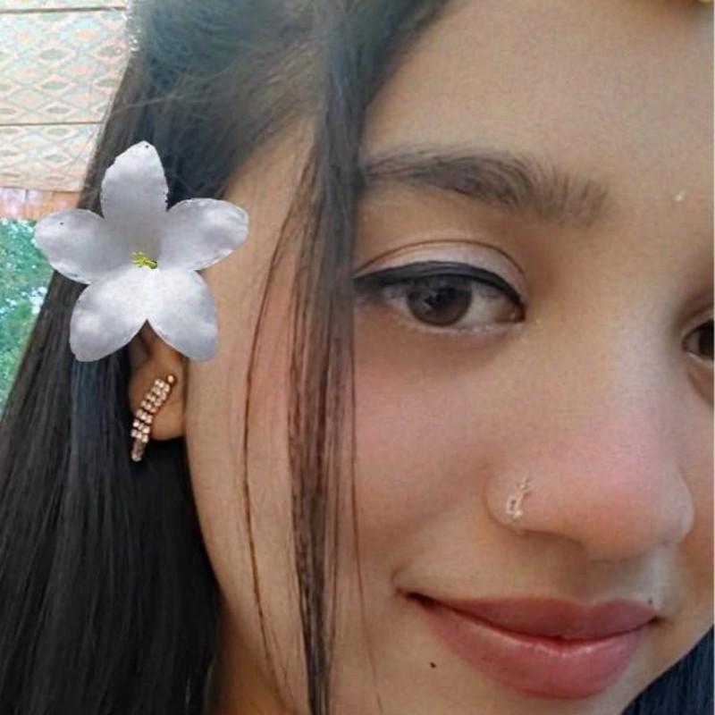 💗Tuk Tuk 👀 (@devilgirlpihu) | Snapchat Stories, Spotlight & Lenses