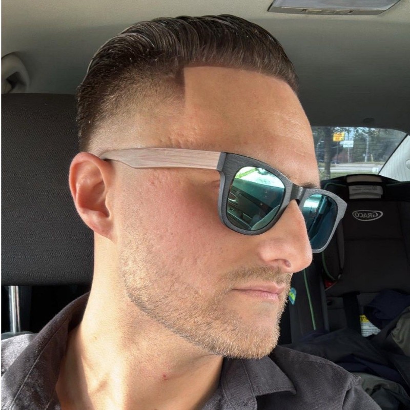 Devon (@devoncruze) | Snapchat Stories, Spotlight & Lenses