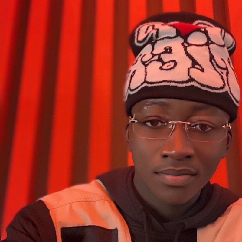 دحدح| 𝐃𝐇𝐃𝐇📽️📍 (@dhdh_77m) | Snapchat Stories, Spotlight & Lenses