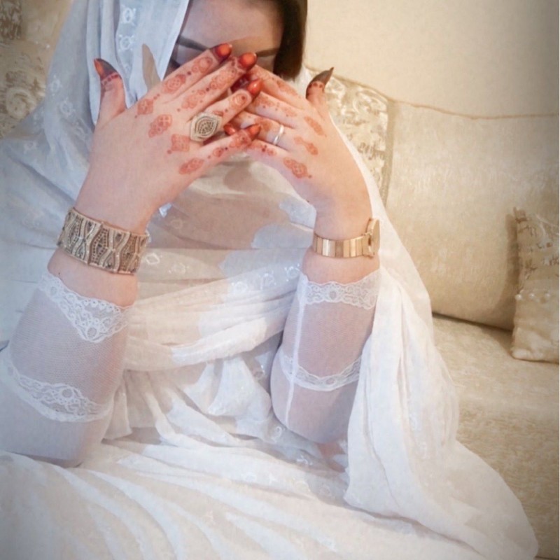 DABAJA 🧚🏻‍♀️🤍 (@dhouiba9) | Snapchat Stories, Spotlight & Lenses