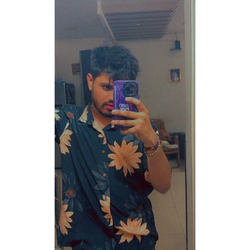 Dhruvik Patel (@dhruvik.in) | Snapchat Stories, Spotlight & Lenses