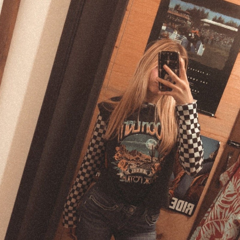 6.0 Queen (@dieselgang) | Snapchat Stories, Spotlight & Lenses