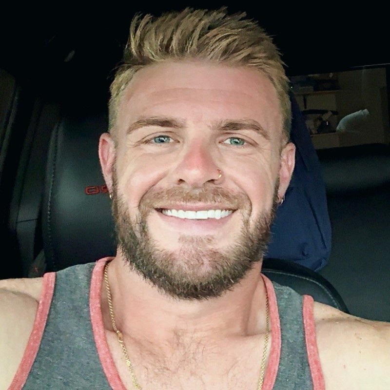 Dillon Mouton (@dillonmouton) | Snapchat Stories, Spotlight & Lenses