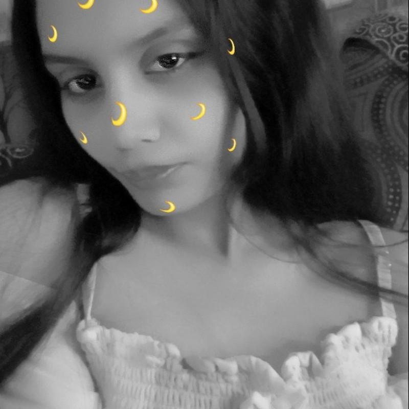 𝑫𝒊𝒎𝒑𝒊𝒊𝒊🍷 (@dimpii.x) | Snapchat Stories, Spotlight & Lenses