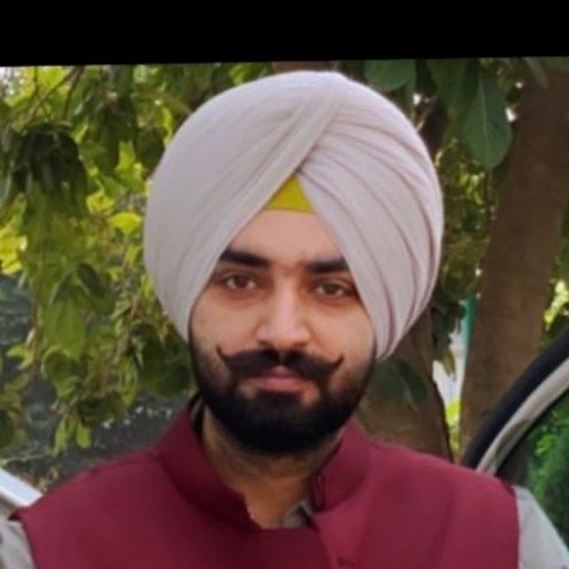 Dr Divjot Sandhu (@divjot0123) | Snapchat Stories, Spotlight & Lenses