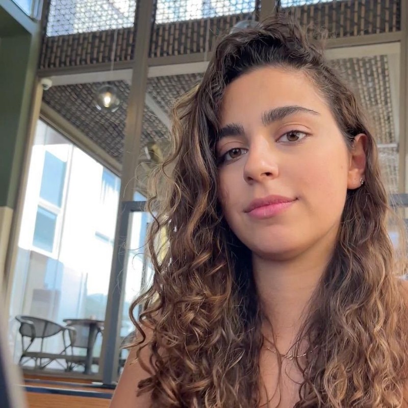 Diya (@diyacoder) | Snapchat Stories, Spotlight & Lenses