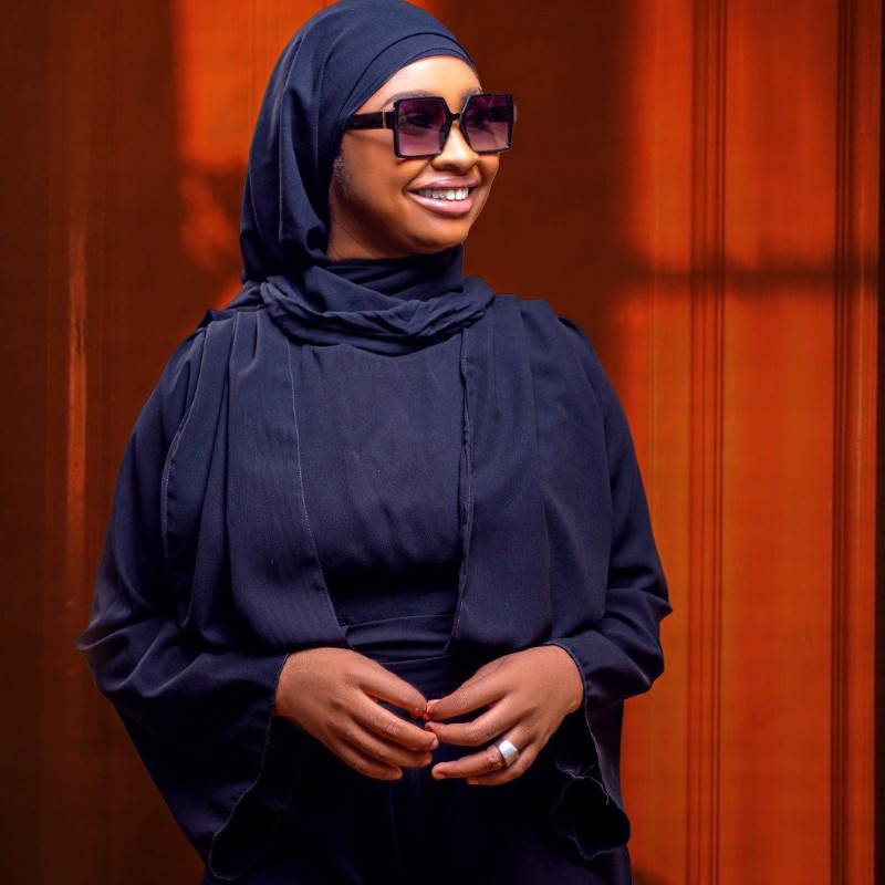 Djamila DIALLO 🍯 😇 ️ (@djamila_dialloo) | Snapchat Stories, Spotlight ...