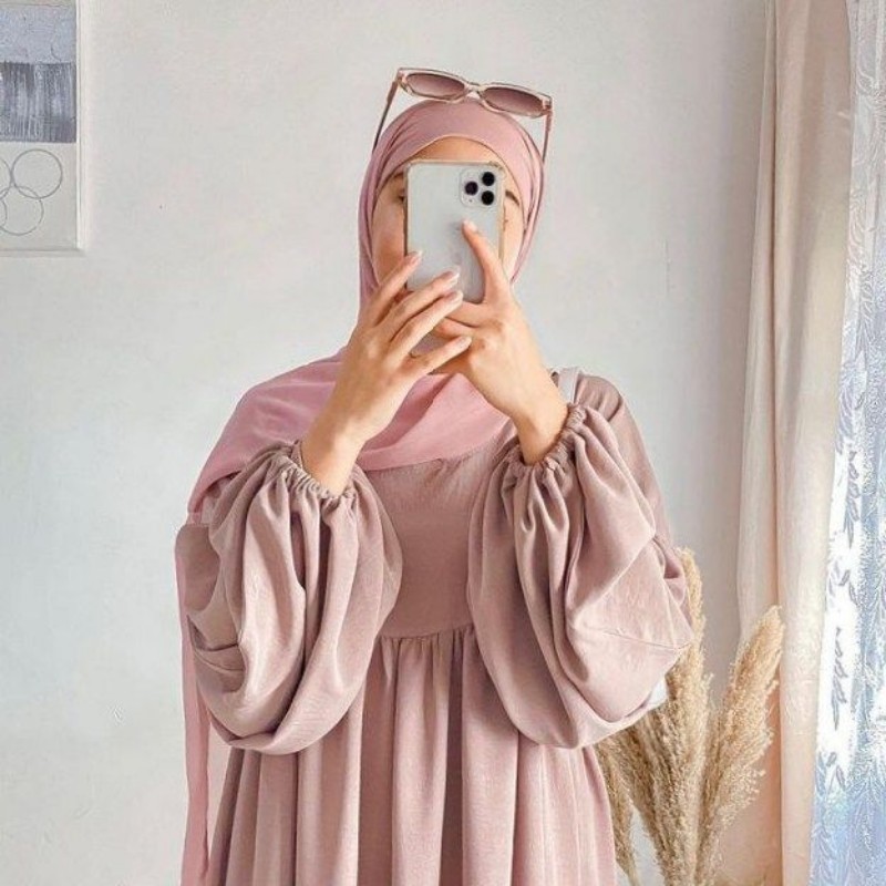 دڵــــە🖤. (@dlaa-m) | Snapchat Stories, Spotlight & Lenses