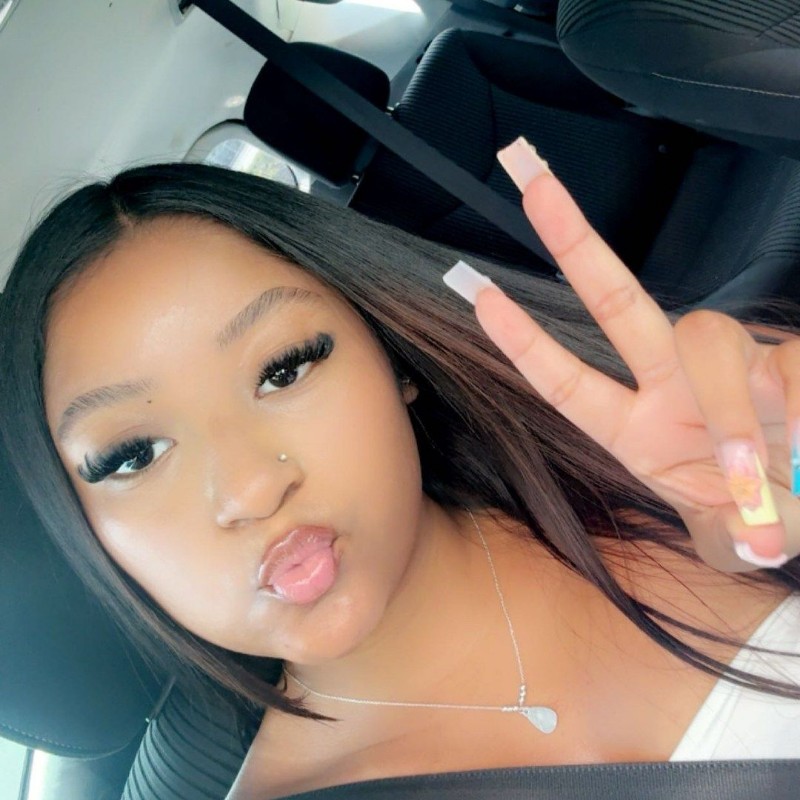 Rosa🤍 (@dnd.rosa) | Snapchat Stories, Spotlight & Lenses