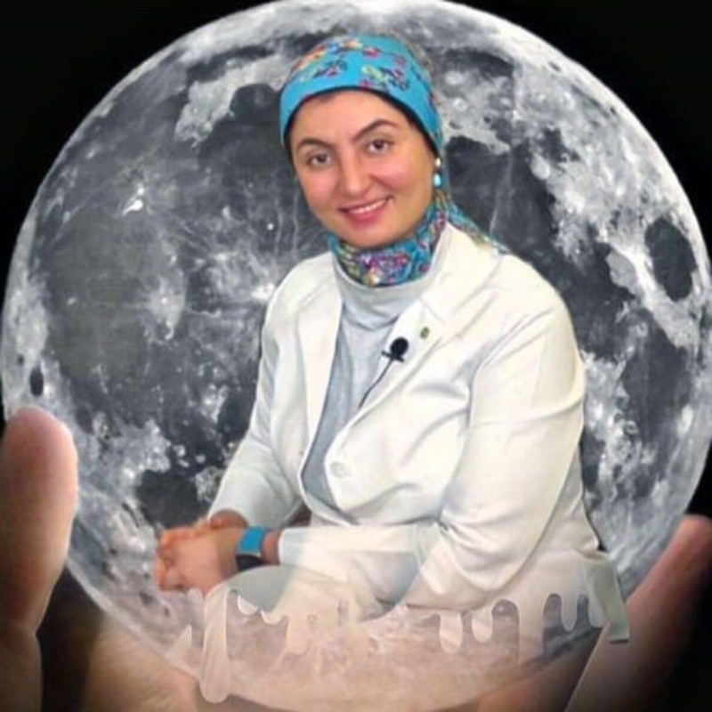 طبيبه المشاهير (@doctornoramousa) | Snapchat Stories, Spotlight & Lenses