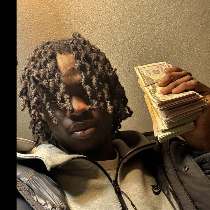 Sdot Sav (@dollar_yrn) | Snapchat Stories, Spotlight & Lenses