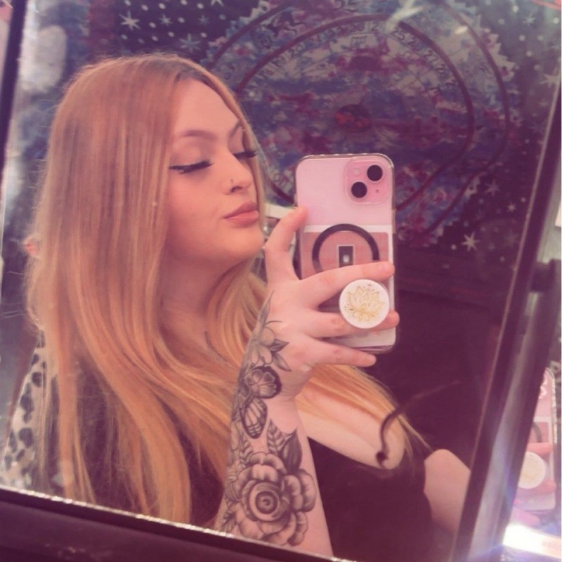 Johnna💋 (@dontfw.johnna) | Snapchat Stories, Spotlight & Lenses