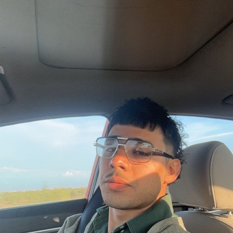 D (@dorian_1500) | Snapchat Stories, Spotlight & Lenses