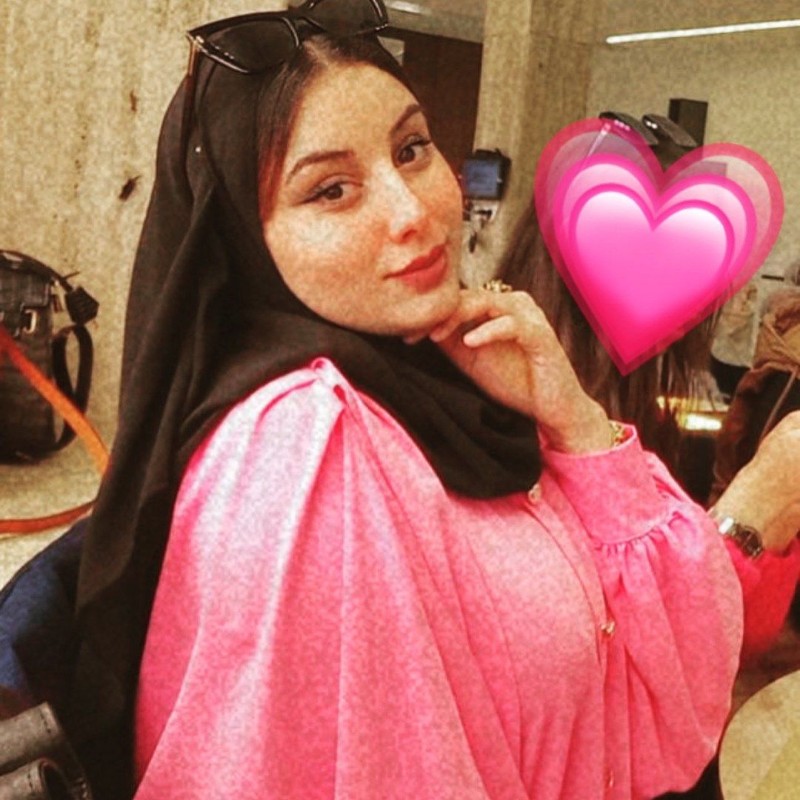 Douaa Ben 🪬 (@douaabentrad) | Snapchat Stories, Spotlight & Lenses