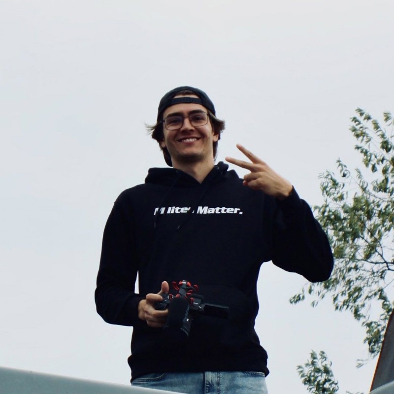 daniel (@doubtcars) | Snapchat Stories, Spotlight & Lenses