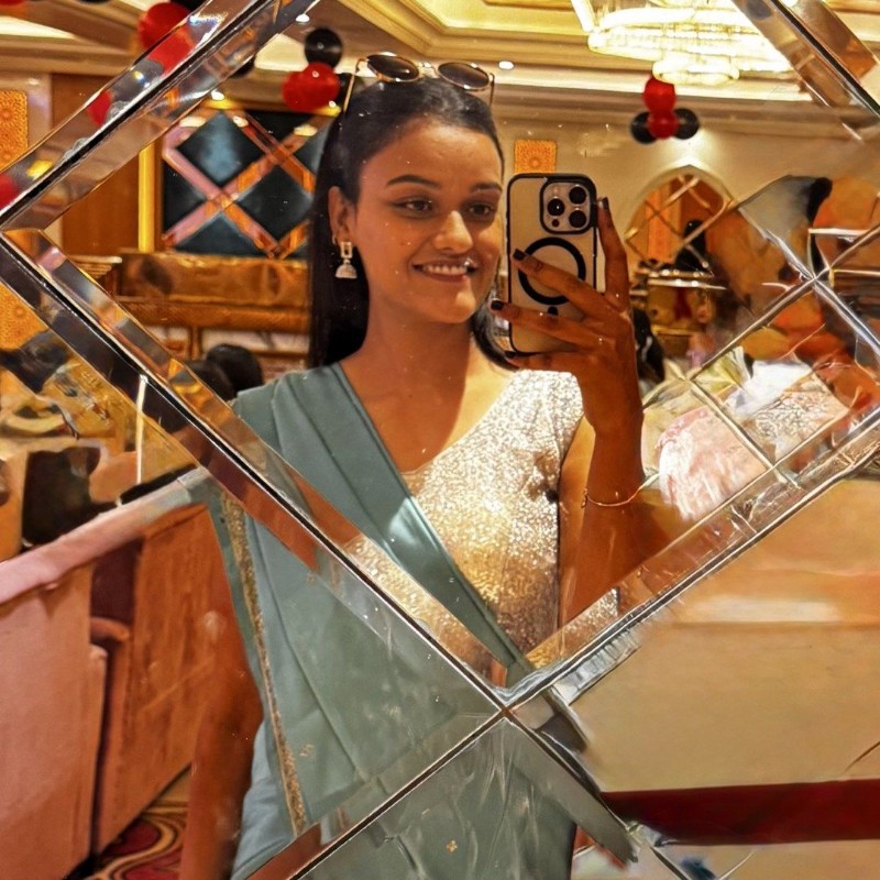 ☆SIMRAN KHAROR☆ (@dp_bold) | Snapchat Stories, Spotlight & Lenses