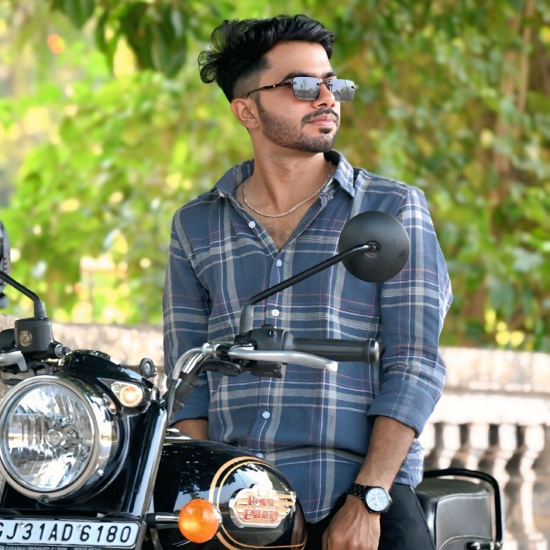 Dr Neel Parmar (@dr_neel9) | Snapchat Stories, Spotlight & Lenses