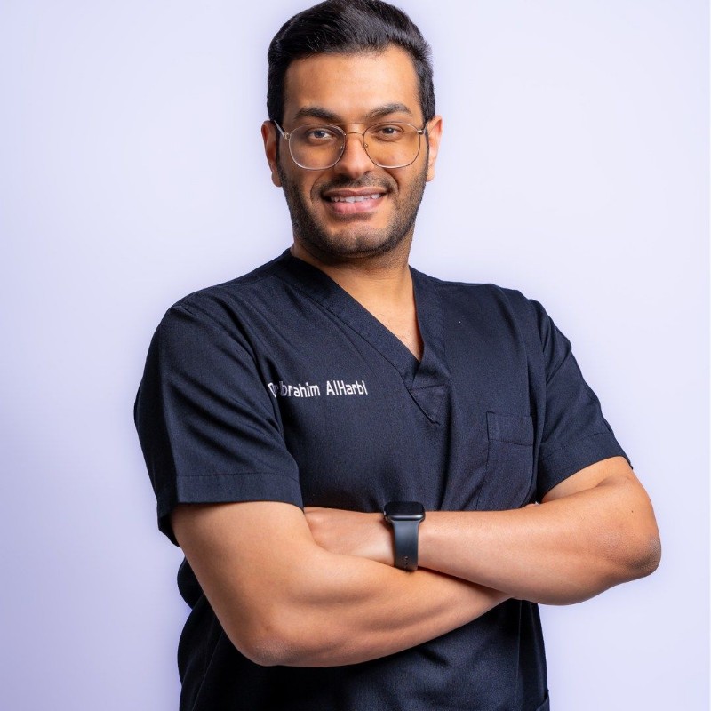 Dr Ibrahim Alharbi (@dralharbii) | Snapchat Verhalen, Spotlight en Lenzen