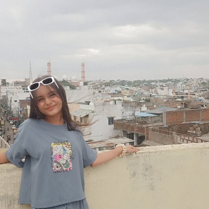 Drashti🤍🌼 (@drashti_cherru) | Snapchat Stories, Spotlight & Lenses