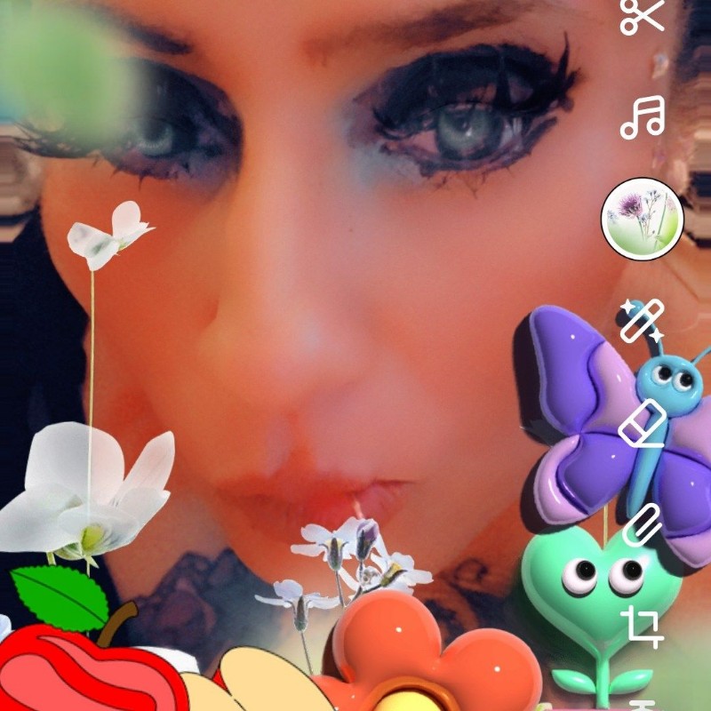 Andrea Moreno (@dreamoreno916) | Snapchat Stories, Spotlight & Lenses