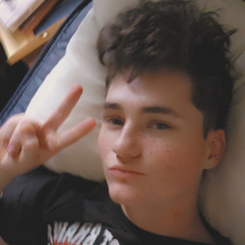 Drew Smith (@drewpool21) | Snapchat Stories, Spotlight & Lenses