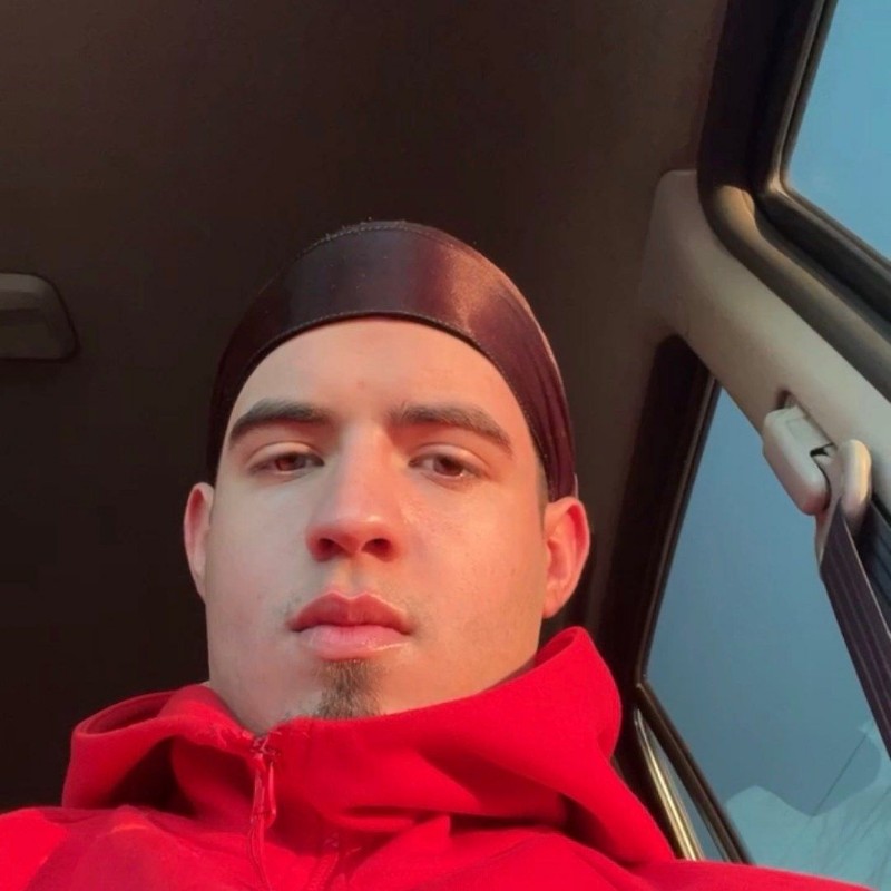 Drew Skii(@drewpushinp) | เรื่องราว Snapchat ตลอดจน Spotlight และเลนส์