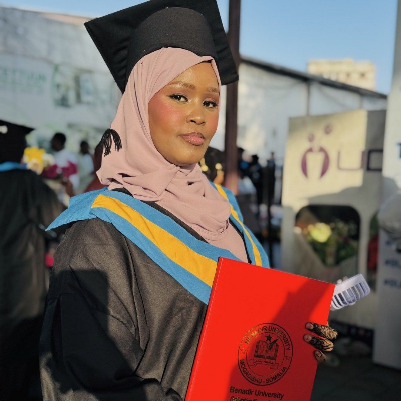 Nasriin Kassim (@drnasra2) | Snapchat Stories, Spotlight & Lenses