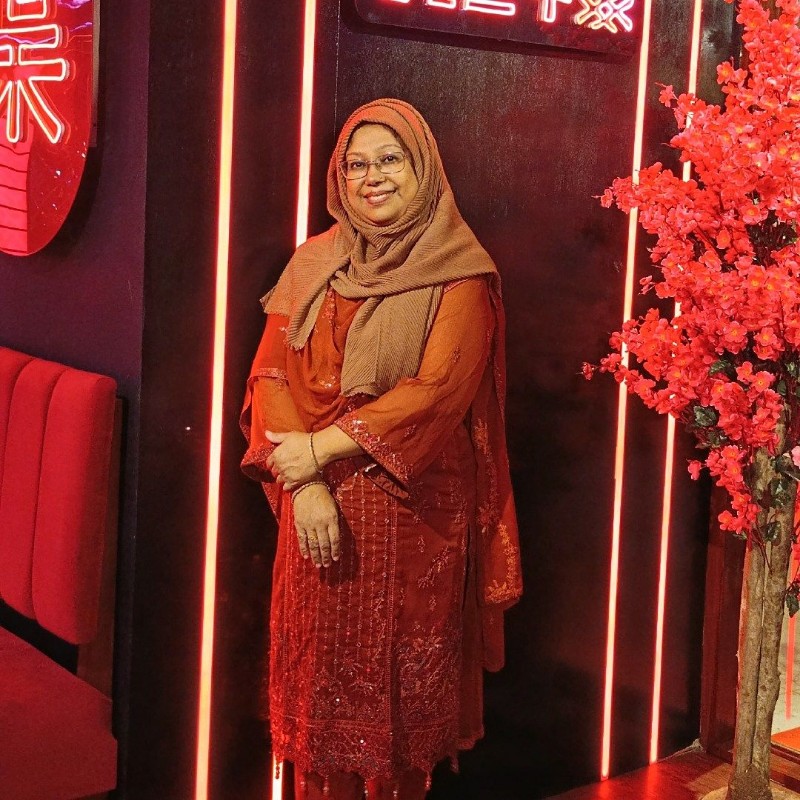 Dr.Sadia_Shahnaz (@drsadiashahnaz) | Snapchat Stories, Spotlight & Lenses