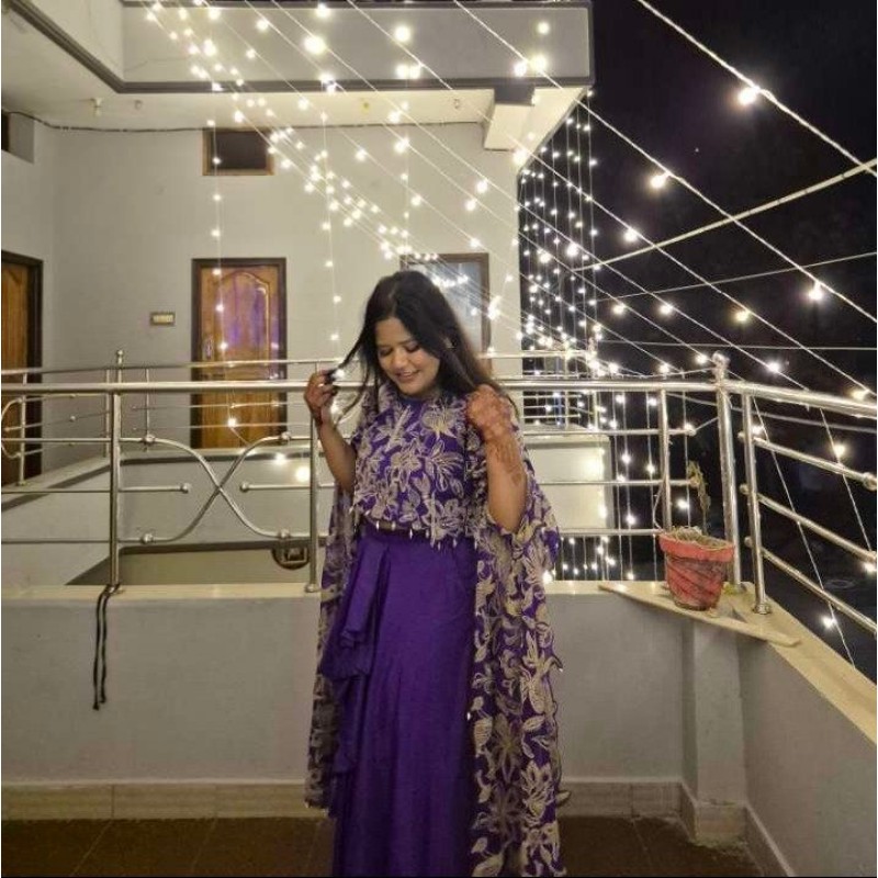 sUshmitA saHu (@drsushmita28) | Snapchat Stories, Spotlight & Lenses