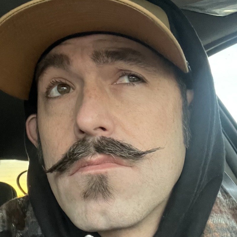 justin hatch (@dudefish2014) | Snapchat Stories, Spotlight & Lenses