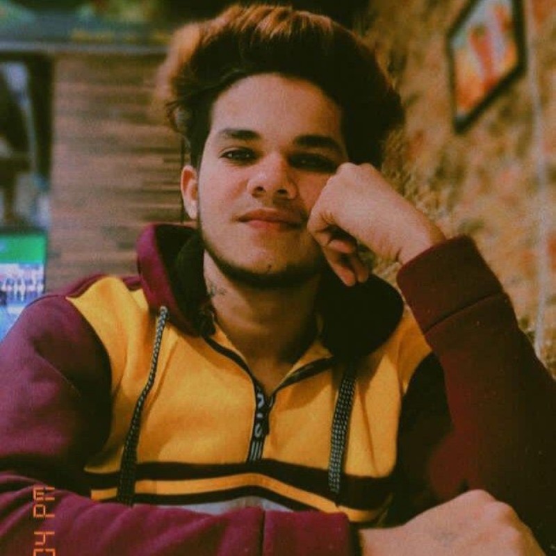 ♥️ ━━╗ 🎶Music LoVer? (@dutt20252195) | Snapchat Verhalen, Spotlight en Lenzen