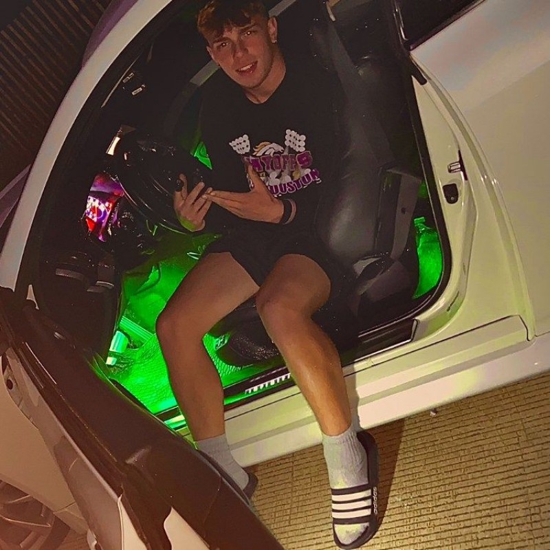 DylanA💰🙏🏼®️ (@dylan_abshire) | Snapchat Stories, Spotlight & Lenses