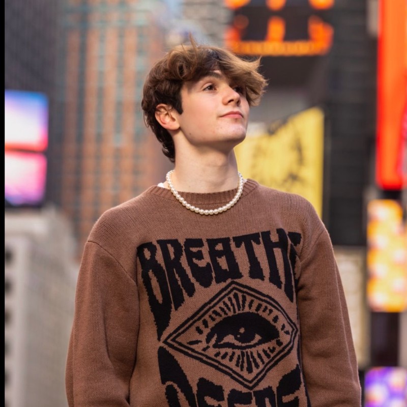 Dylan Grogan (@dylangrogan_80) | Snapchat Stories, Spotlight & Lenses