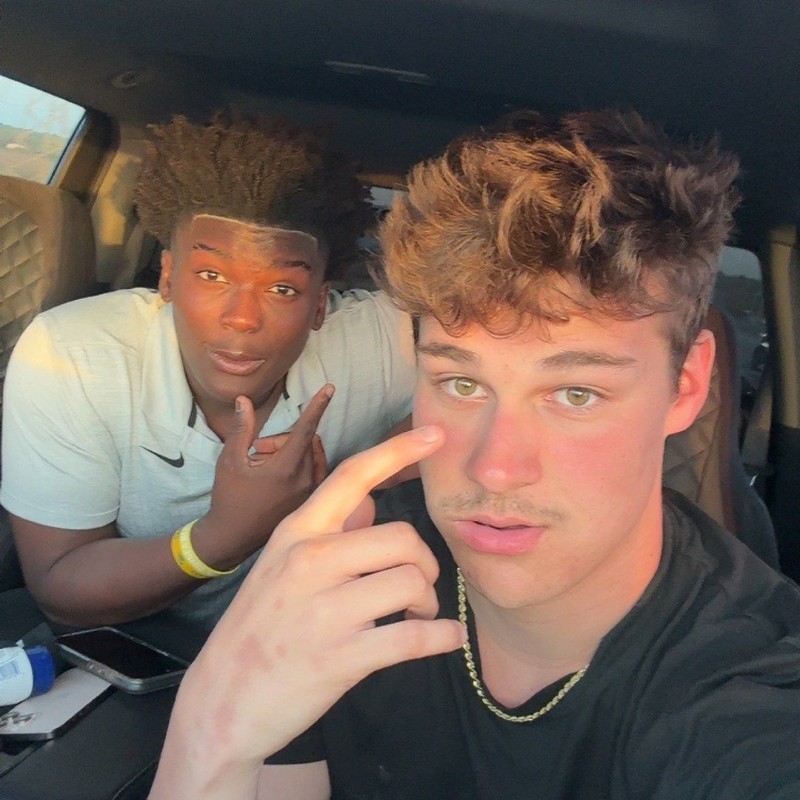 Dylan (@dylanlynch25) | Snapchat Stories, Spotlight & Lenses