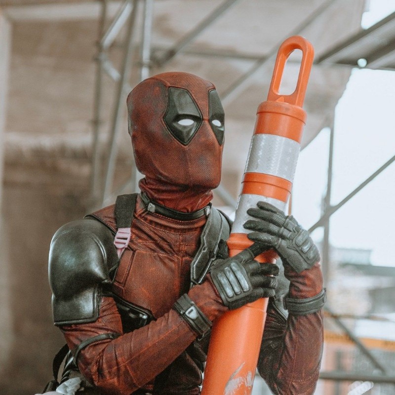 Dylan Pool (@dylanpoolcos) | Snapchat Stories, Spotlight & Lenses