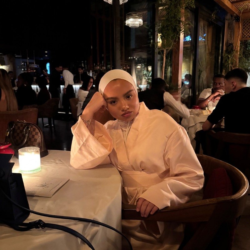 Assouane E 🪭 (@e.assouane) | Snapchat Stories, Spotlight & Lenses