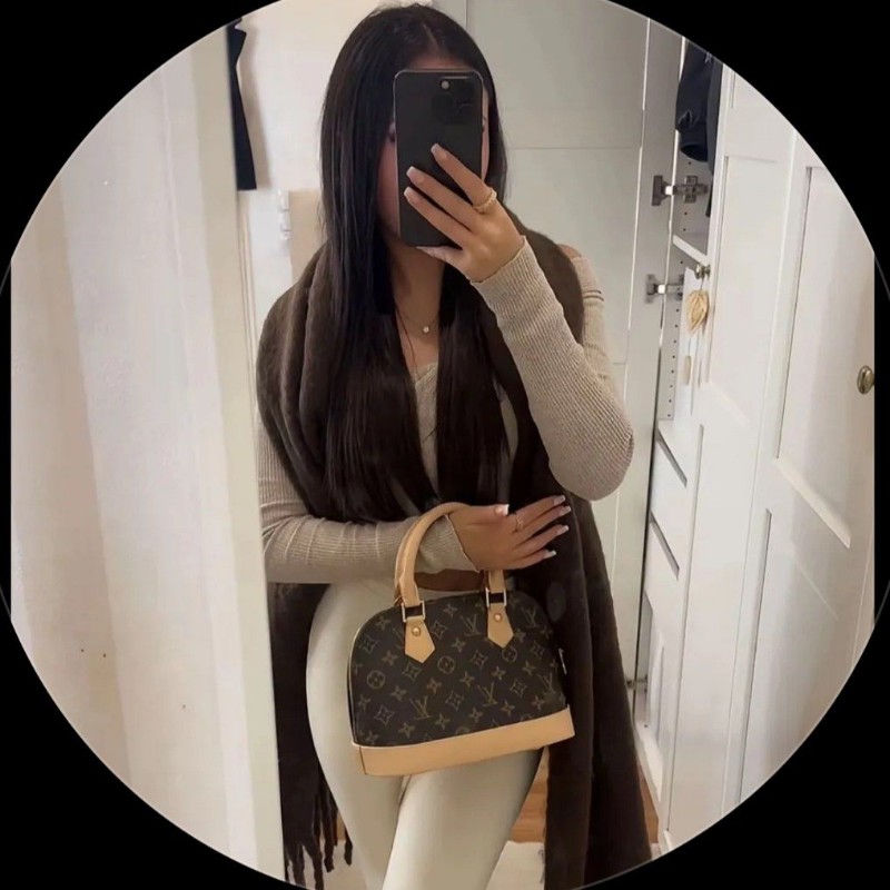 eliona 🇦🇱 (@e01eliona) | Snapchat Stories, Spotlight & Lenses