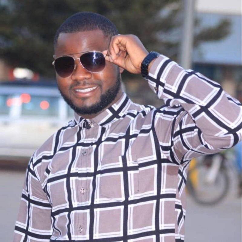 Emmanuel Simwanza (@e_simwanza25) | Snapchat Stories, Spotlight & Lenses