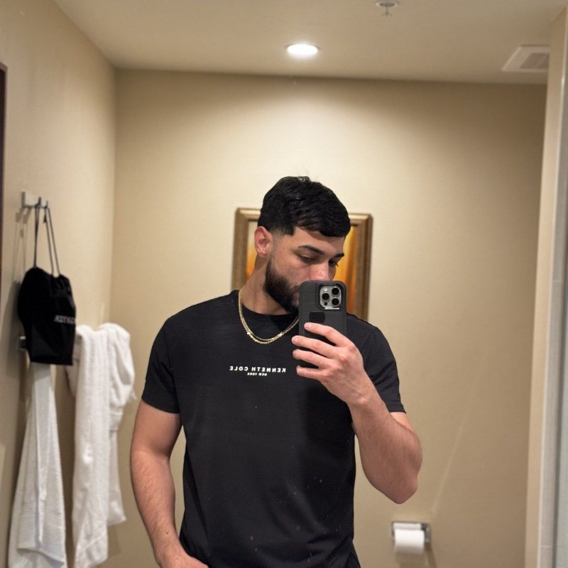 Eric Alvarez (@ealvarez11) | Snapchat Stories, Spotlight & Lenses