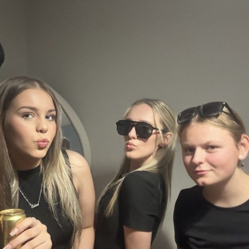 Eden (@edenives08) | Snapchat Stories, Spotlight & Lenses