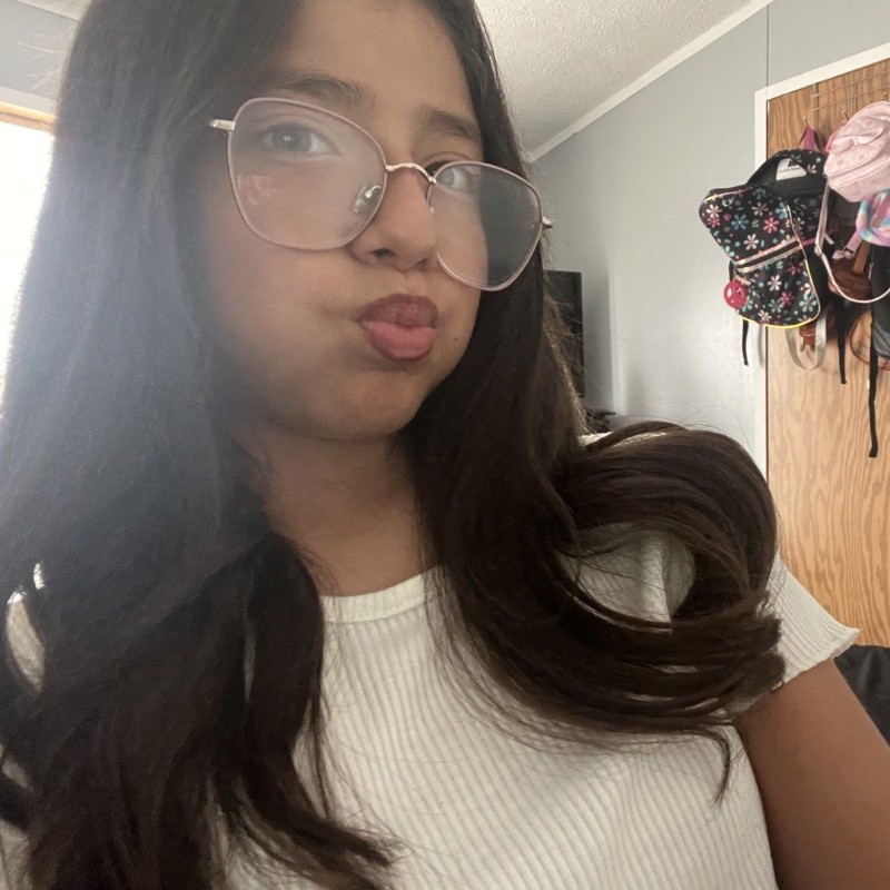 Edith Soriano (@edithsoriano138) | Snapchat Stories, Spotlight & Lenses