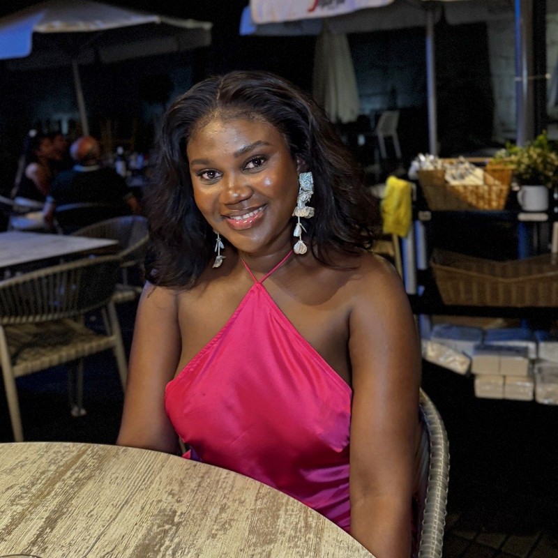 IG: Efya_Baxter 🌻 (@efya-baxter) | Snapchat Stories, Spotlight & Lenses