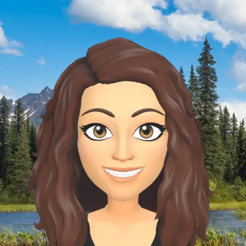 Elizabeth (@ehomick) | Snapchat Stories, Spotlight & Lenses