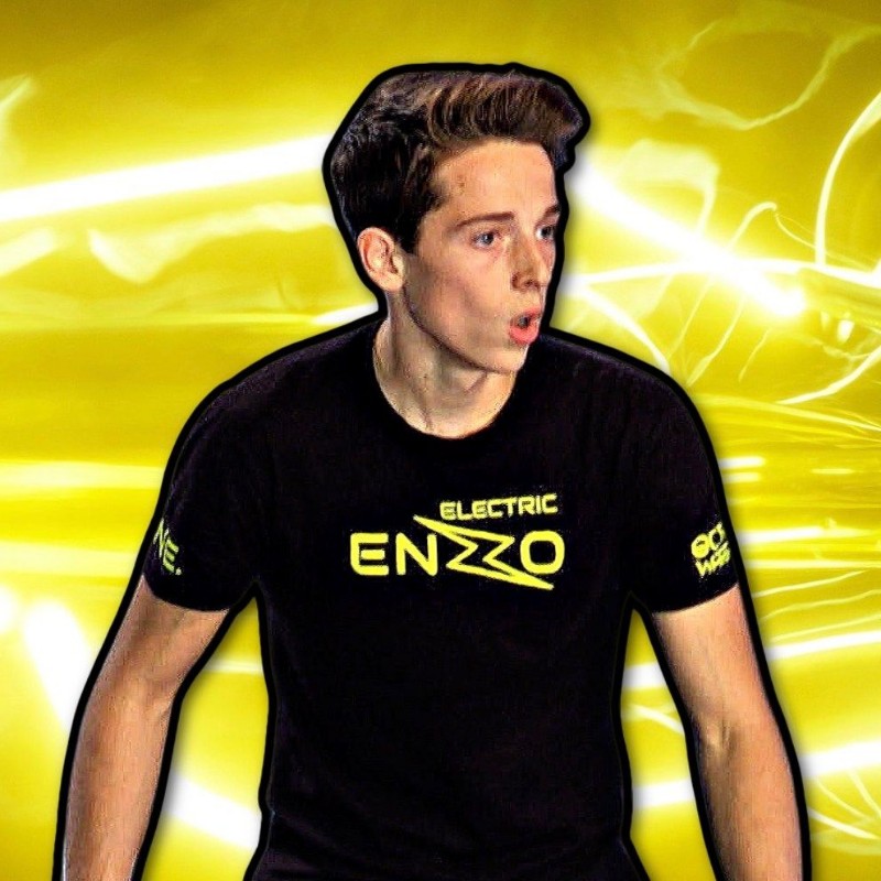 Electric Enzo (@electricenzo) | Snapchat Stories, Spotlight & Lenses