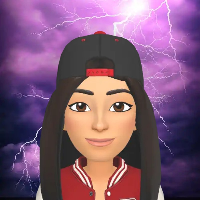 Elena McAdams🧜🏼‍♀️💙 (@elenamcadams) | Snapchat Stories, Spotlight & Lenses